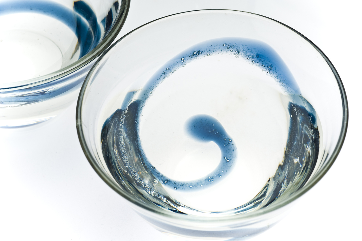 The Selection of Sake Vessels (Pottery, Glass, Lacquer, Etc.) to Enjoy ...